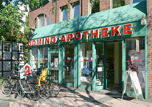 Eczaneler Domino-Apotheke, Hamburg, foto