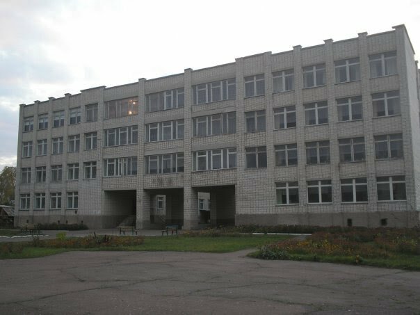 Ortaokul Школа № 2, Sumi Bölgesi, foto