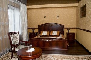 Maximus hotel (Электроаппаратная улица No:4), otel  Lutck'tan