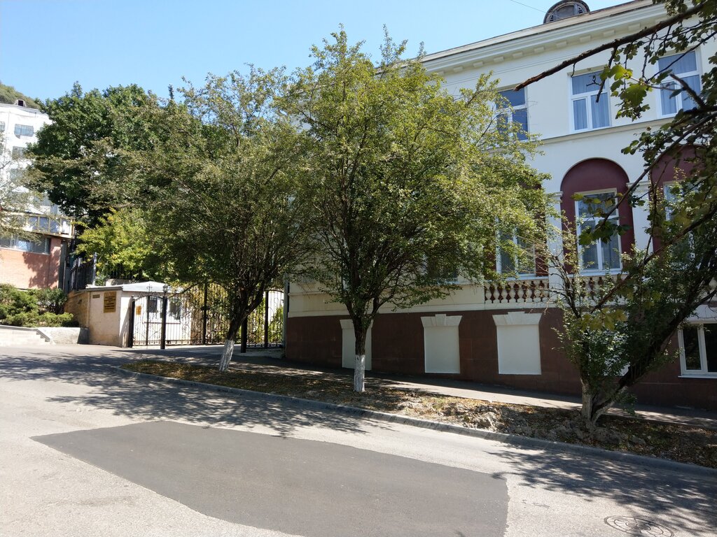 Termal otel Dubovaya Roshcha, Detskoye otdeleniye, Fgbu, Zheleznovodsk, foto