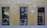 Tommy Hilfiger (Via degli Antinori No:3, Florence), giyim mağazası  Floransa'dan