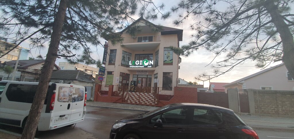 Spor ve jimnastik salonları Sport-club Legion, Saki (Sak), foto