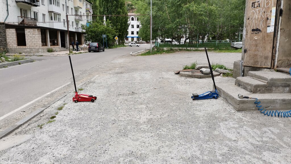 Oto lastik tamiri Шиномонтаж, Tyrnauz, foto