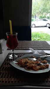 Sytyi drakon (Nikolo-Kozinskaya ulitsa No:46/2, Kaluga), kafe  Kaluga'dan