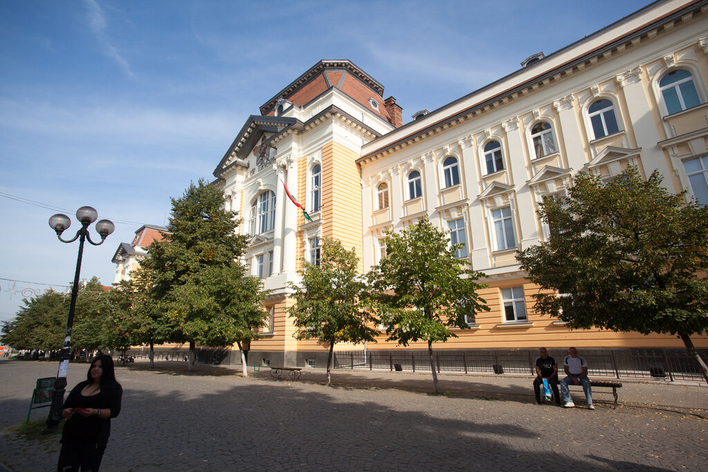 Üniversiteler Ferenc Rákóczi II Transcarpathian Hungarian Institute, Beregove, foto