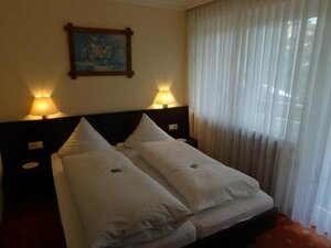 Parkhotel (Berlin, Badstraße, 30), otel  Bad Waldsee'den