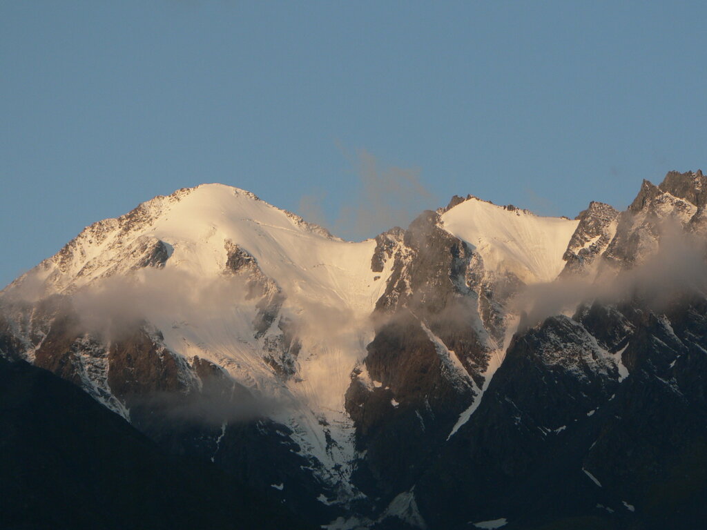 Dağ zirvesi Гора Шенелю, Altay Cumhuriyeti, foto