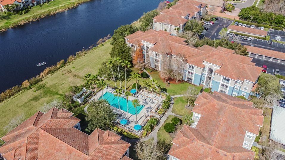 Emlak ofisi The Boot Ranch Apartments, Florida Eyaleti, foto