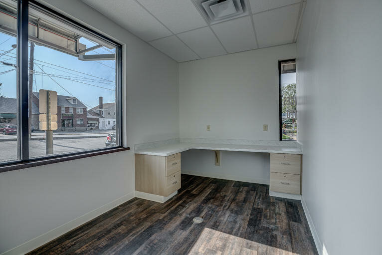 Özel muayenehaneler CareFirst Urgent Care - Delhi, Ohio Eyaleti, foto