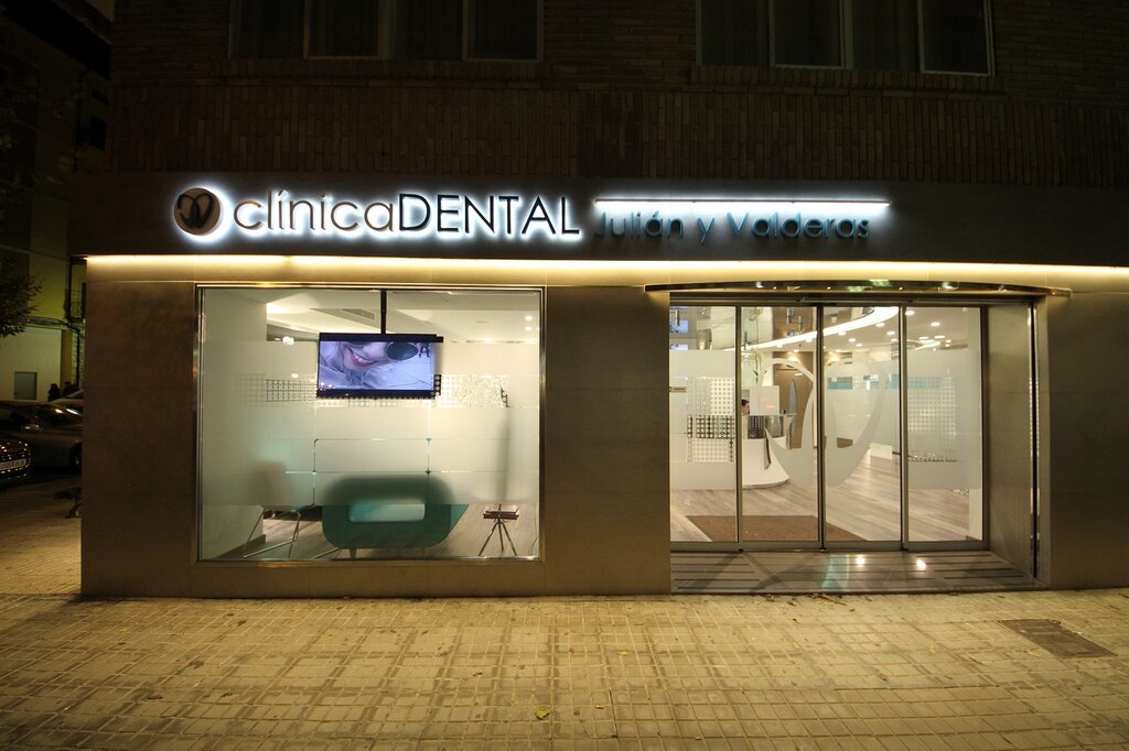 Özel ağız ve diş sağlığı klinikleri ve muayenehaneleri Clínica Dental Julián Y Valderas, , foto
