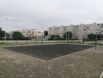 Волейбольная площадка (Khabarovsk Territory, Komsomolsk-on-Amur, Tsentralniy District), spor alanı  Komsomolsk‑at‑Amur'dan