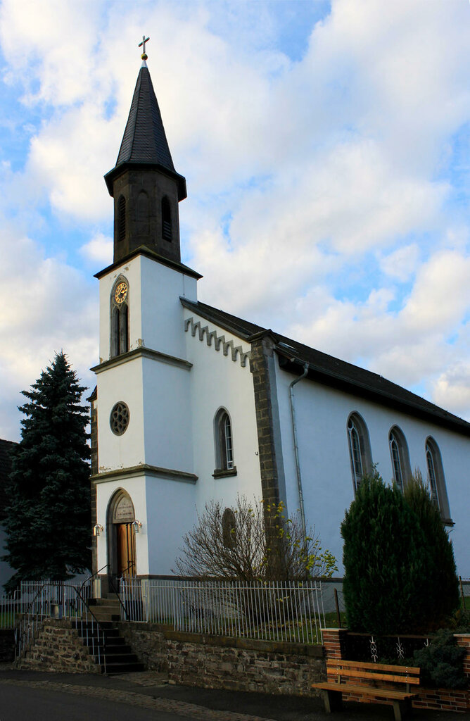 Dini dernekler Evangelische Kirche Laubach-Röthges - Evangelische Kirchengemeinde Röthges, Hesse, foto