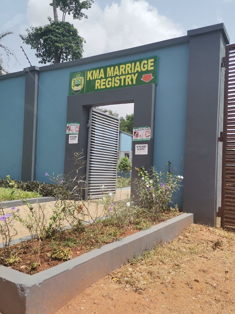 Devlet kurumları ve bakanlıklar Kma Marriage Registry, Nhyiaeso, Kumasi, foto