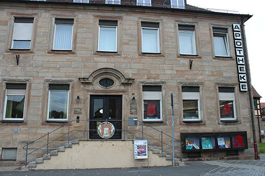 Eczaneler Markt-Apotheke Kornburg, Bavyera, foto