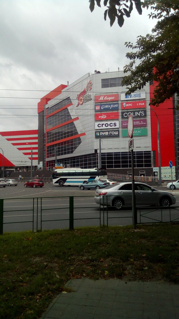 Giyim mağazası Stradivarius, Novorossiysk, foto