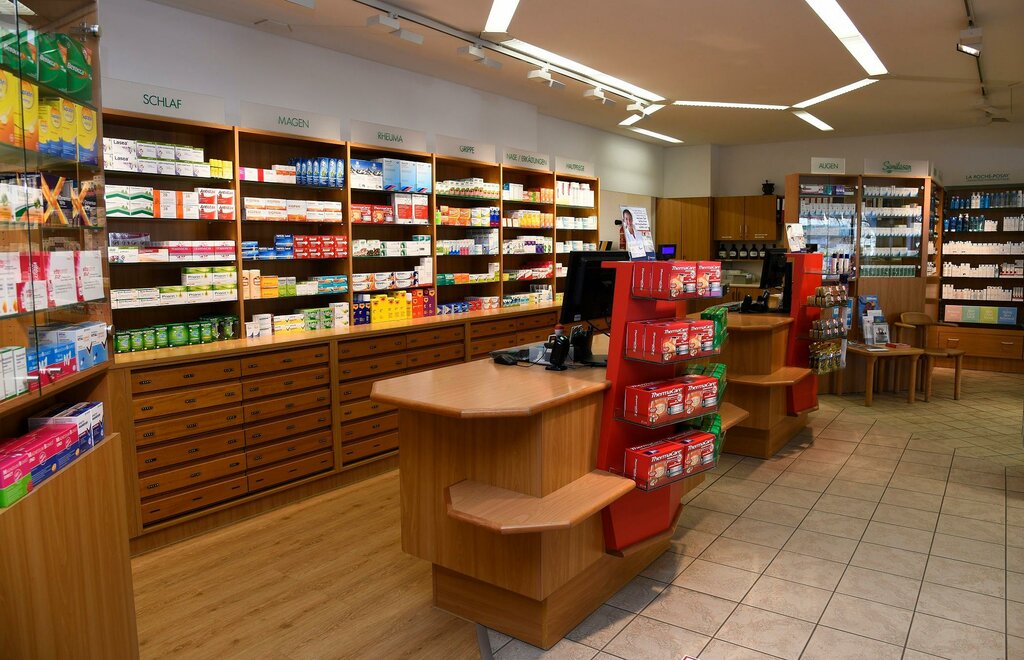 Eczaneler Montalin Apotheke, Chur, foto