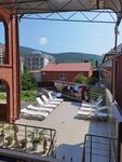 Атлантис (Privetlivaya ulitsa No:10, selo Kabardinka), otel  Krasnodarski krayından