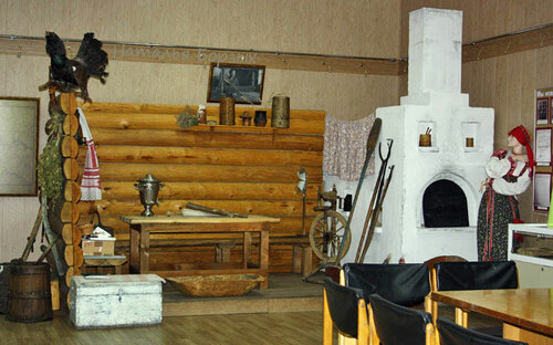 Müzeler ve sanat galerileri Музей истории города, Svirsk, foto