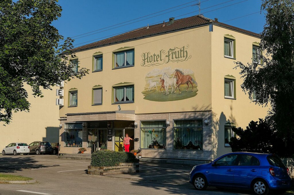 Otel Gabriele Fruth Hotel Fruth, Germering, foto