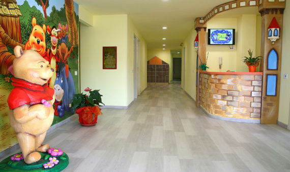 Ortaokul Scuola materna Collina degli Angeli, ReggioCalabria, foto