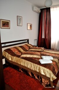 Guest house Khreshchatyk (Khreschatyk Street No:29), otel  Kiev'den