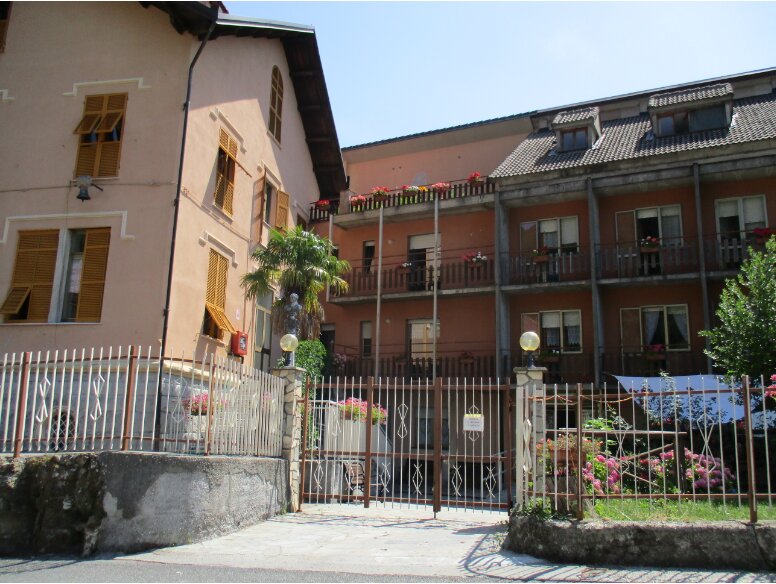 Huzurevi, bakımevi Casa Di Riposo Don Candido Garbarino, Ligurya, foto