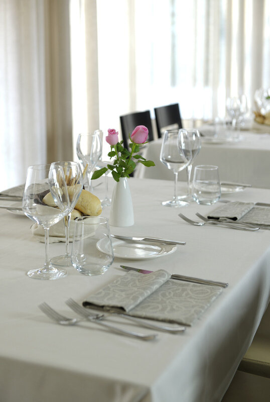 Otel B&b Hotel Habitat Giussano, Lombardiya, foto