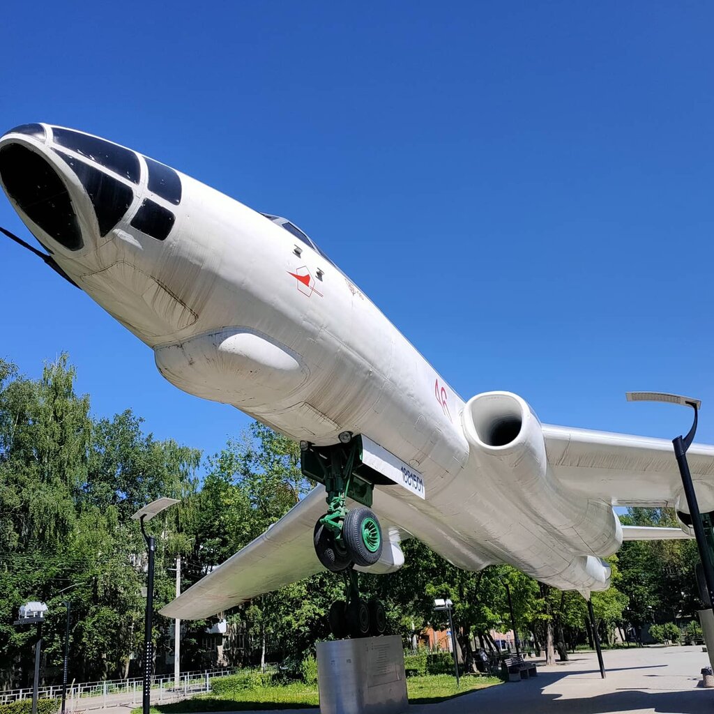 Teknoloji anıtı Самолëт Ту-16А, Smolensk, foto