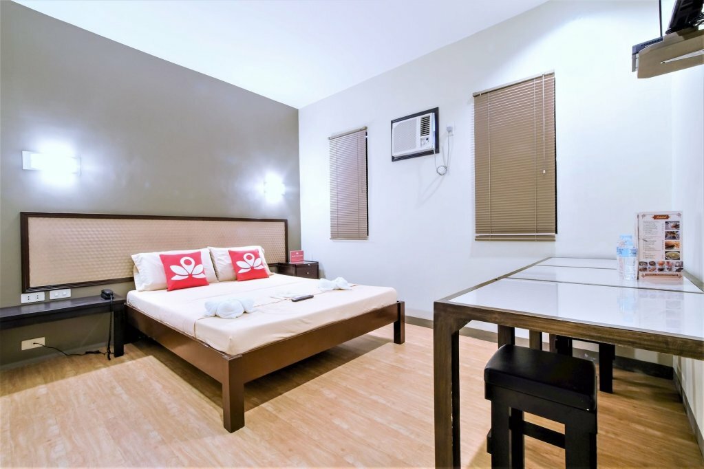 Otel Zen Rooms Basic Aurora Pasay, Dünya, foto