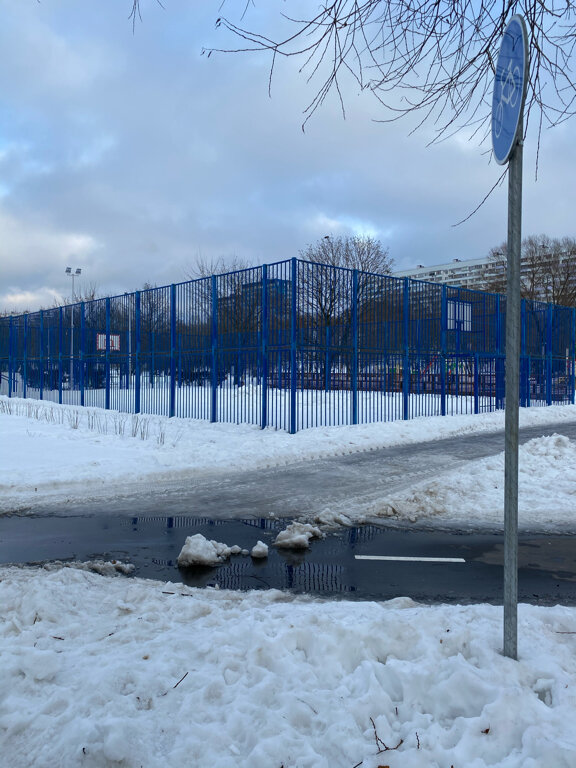 Spor alanı Баскетбольная площадка, Moskova, foto