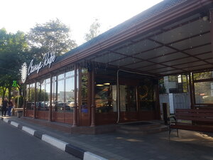 Solnce (prospekt Pobedy No:19/1), kafe  Kislovodsk'tan