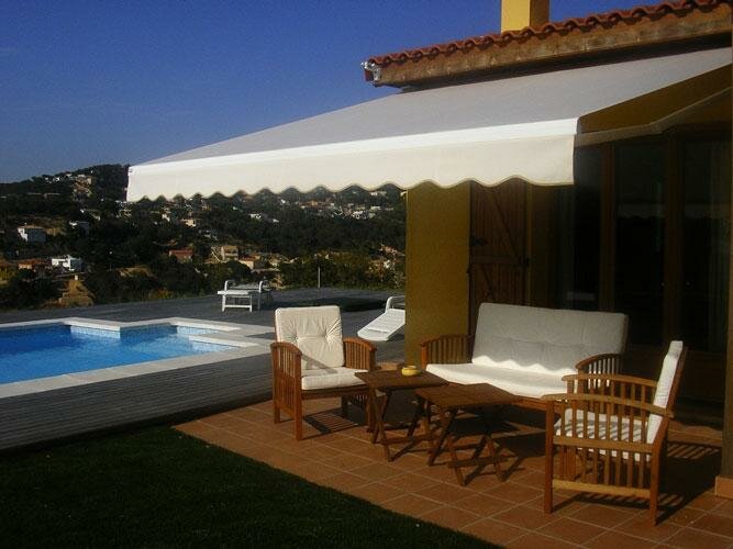 Çerçeve ve çadır yapıları Novallar Lloret, Lloret De Mar, foto