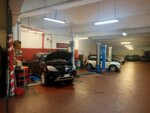 Officina Gommista Climatizzazione Auto (Via Fratelli Induno No:15), otomobil servisi  Milano'dan