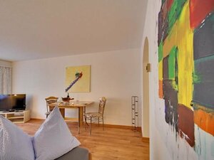 Haus Rhätikon 1. Og (Graubünden, Prättigau/Davos, Haus Enzian), otel  Davos'tan