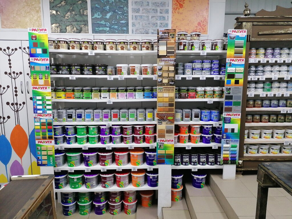 Boya ve cila malzemeleri üretim ve satış yerleri Magic brush, Şadrinsk, foto