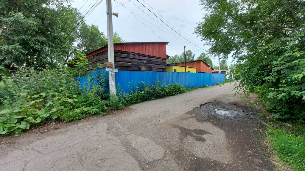 At ve binicilik kulüpleri Белая грива, Novokuznetsk, foto