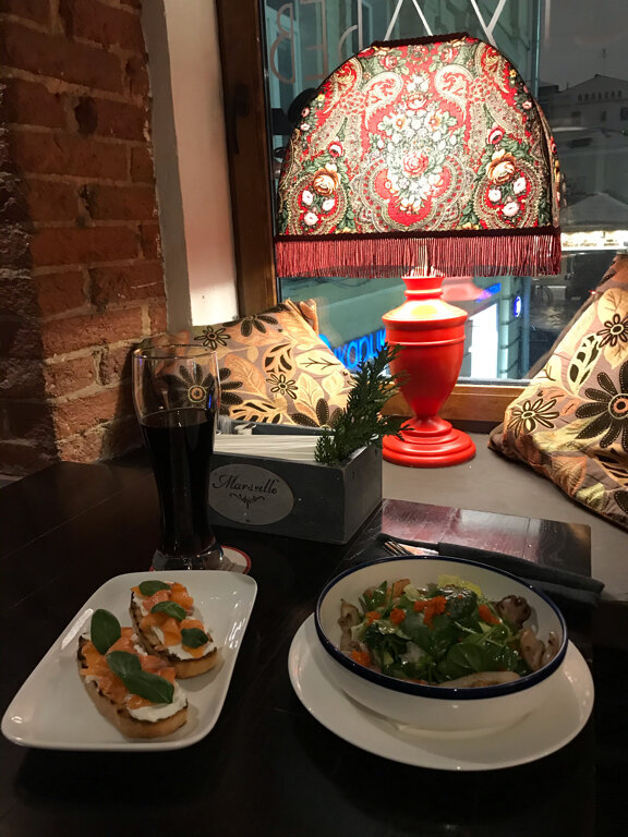 Restoran 12 Stulyev, Moskova, foto