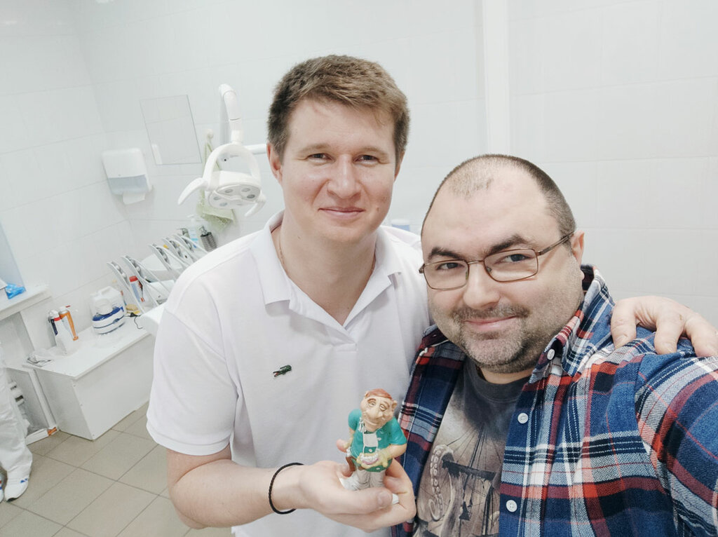 Özel ağız ve diş sağlığı klinikleri ve muayenehaneleri Dr. Maksimov Alexander, Moskova, foto