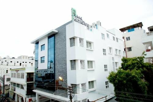 Otel Hotel Grand Tree, Koyamutthur, foto