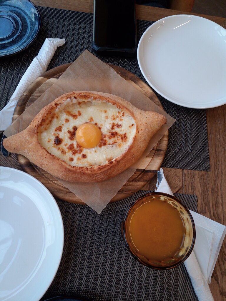 Kafe Gemri & Eli Khachapuri, Moskova, foto