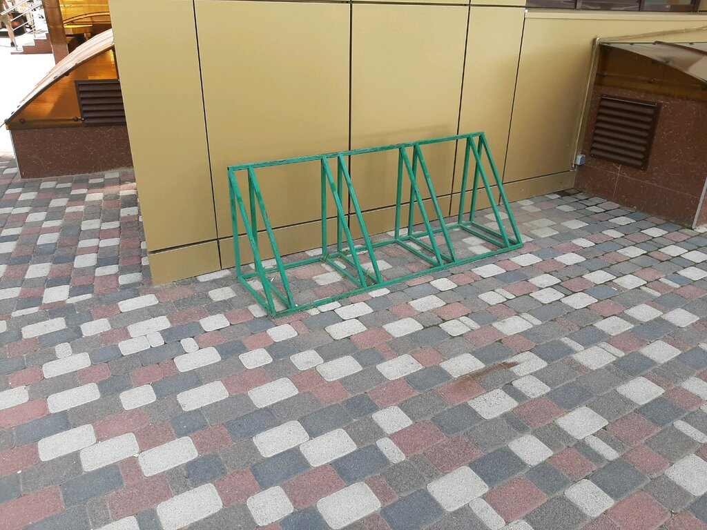 Bisiklet park yerleri Велопарковка, Stavropol, foto
