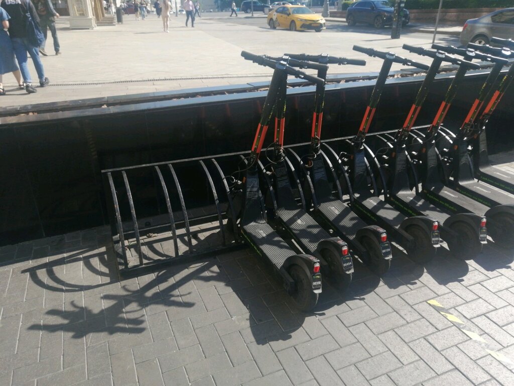 Bisiklet park yerleri Велопарковка, Moskova, foto