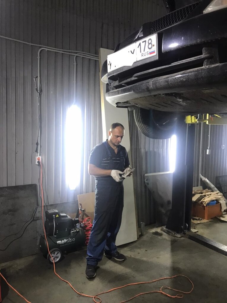 Otomobil servisi Voltag Service, Saint‑Petersburg, foto