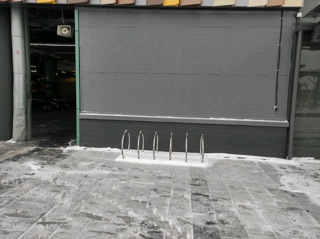 Bisiklet park yerleri Велопарковка, Yekaterinburg, foto