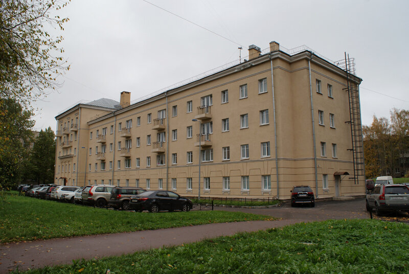 Yurtlar Дом жилищного фонда коммерческого использования, Saint‑Petersburg, foto
