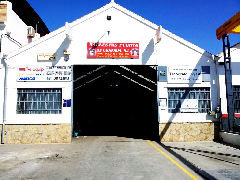 Otomobil servisi Ballestas Puerta De Granada, Endülüs, foto