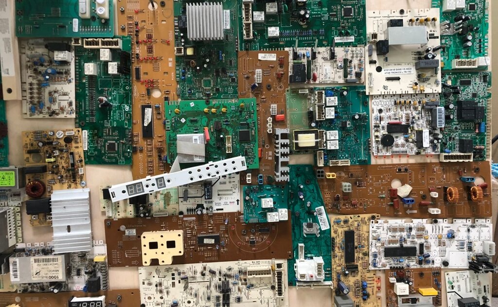 Ev aletleri yedek parçaları DiK, Vladimir, foto