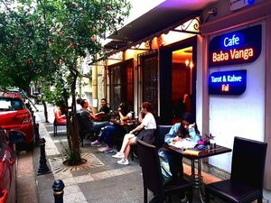Fal Cafe Baba Vanga (İstanbul, Kadıköy, Caferağa Mah., Fırıldak Sok., 25A), kafe  İstanbul'dan