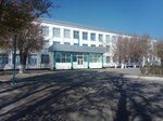 School (Baýyrjan Momyshuly kóshesi No:74, Qarataý qalasy), ortaokul  Karatav'dan