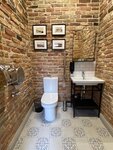 Toilet (Makarovskaya Street No:2АБ), tuvalet  Kronstadt'tan
